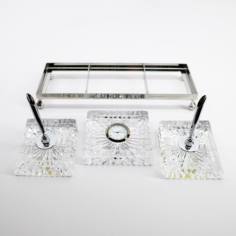 The Silver Queen | Waterford Crystal Executive Desk Set with Quartz ...