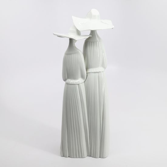 The Silver Queen | Lladro Porcelain 'Nuns' Figurine #4611 Statue of Two ...
