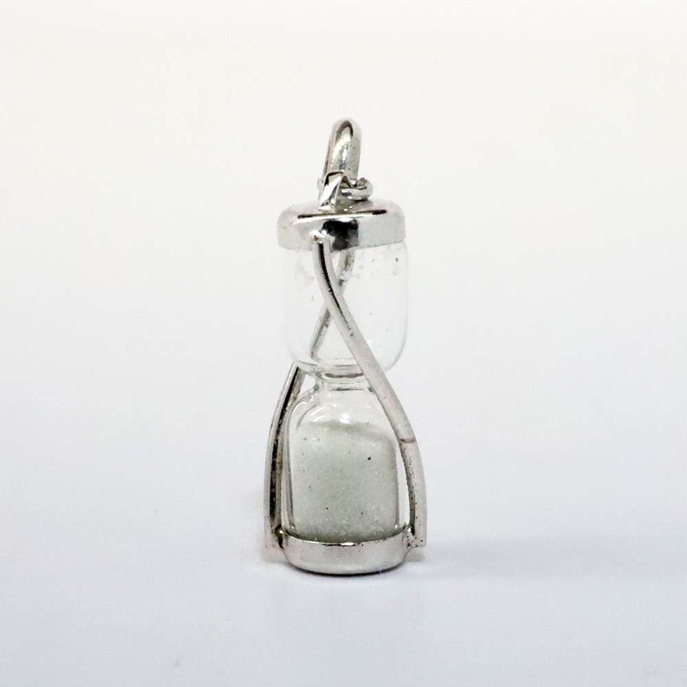 The Silver Queen | Vintage Danecraft Sterling Silver 'Kiss Timer ...